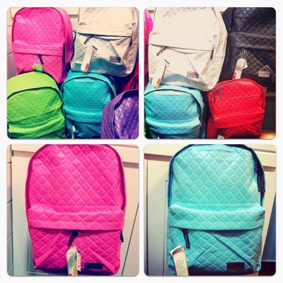 Tràn ngập sắc màu cùng Little Devil Shop