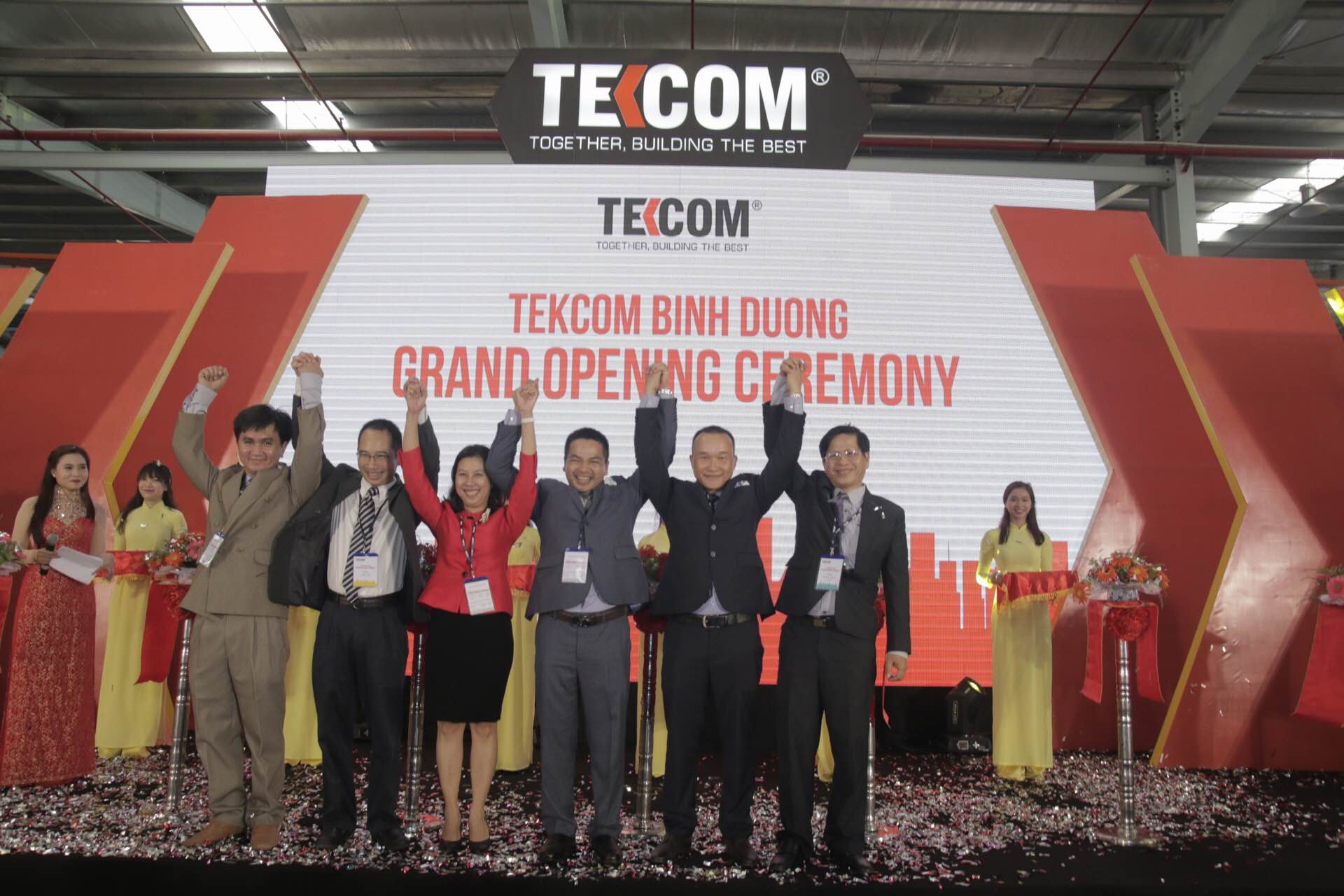TEKCOM khánh thành nhà máy sản xuất ván ép công suất 132.000m3/năm