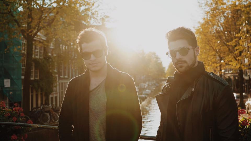 2 DJ ngôi sao của dòng nhạc Brazillian Bass, Bhaskar và Gabriel Boni ...